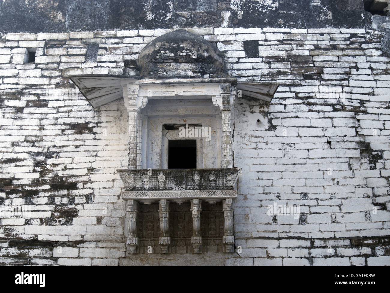 Chunar Fort which is situated in the Vindhya range at a distance of 42 ...