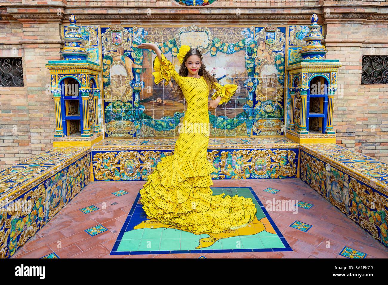 Traditional girl dancing flamenco in Spain Stock Photo - Alamy