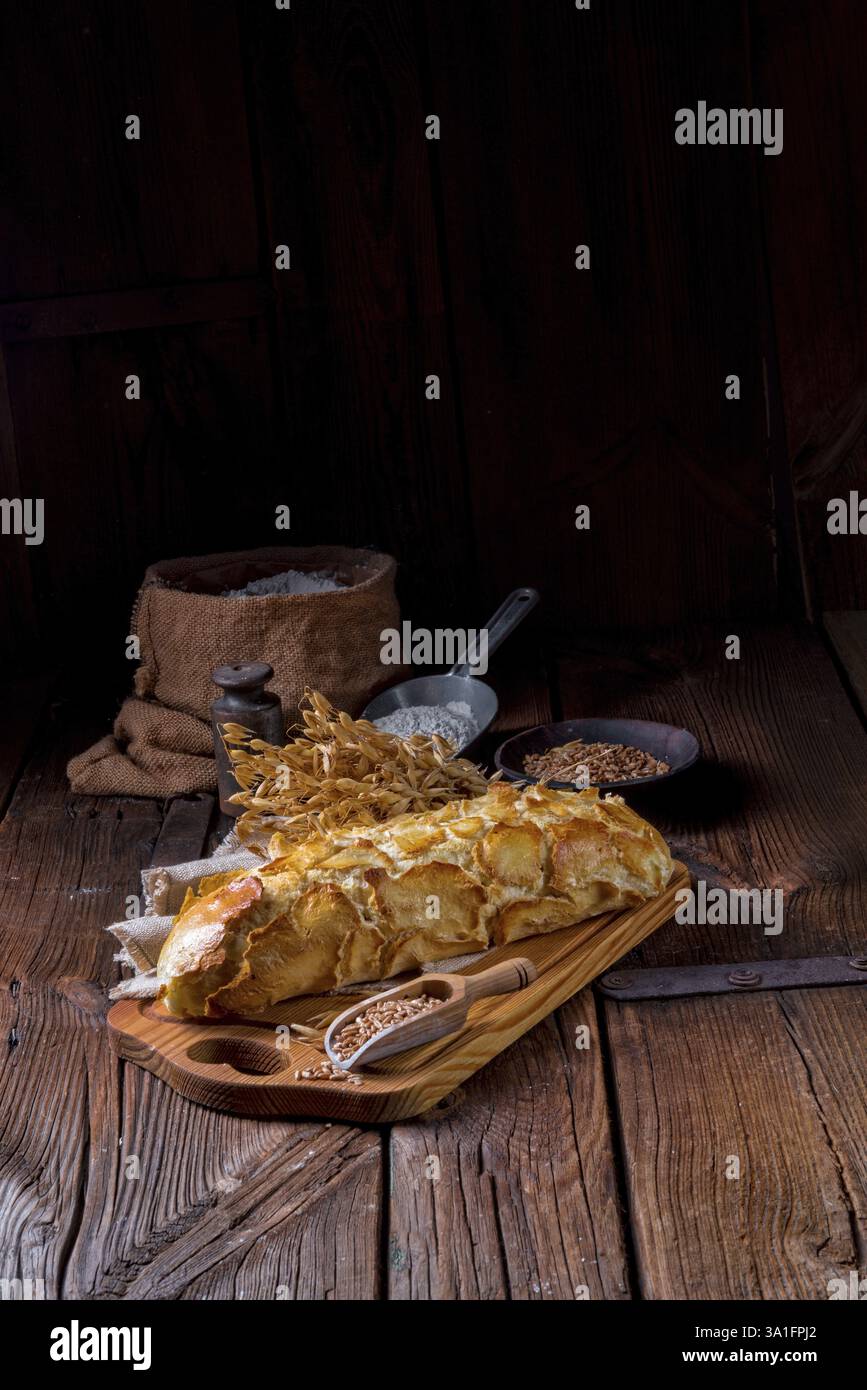 Crunch tiger hi-res stock photography and images - Alamy