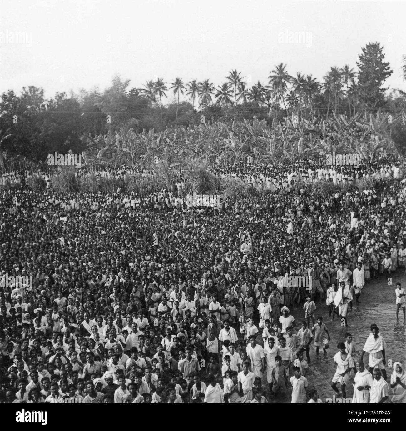 Crowds at a mass meeting in Bengal, 1945 Stock Photo - Alamy