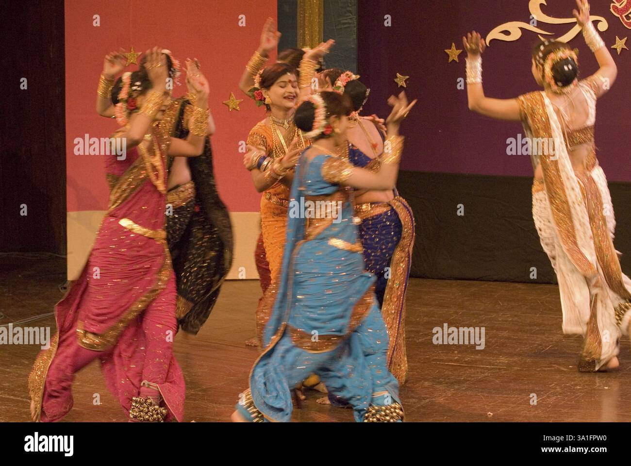 Women performing traditional folk dance Lavani, Maharashtra, India NO ...