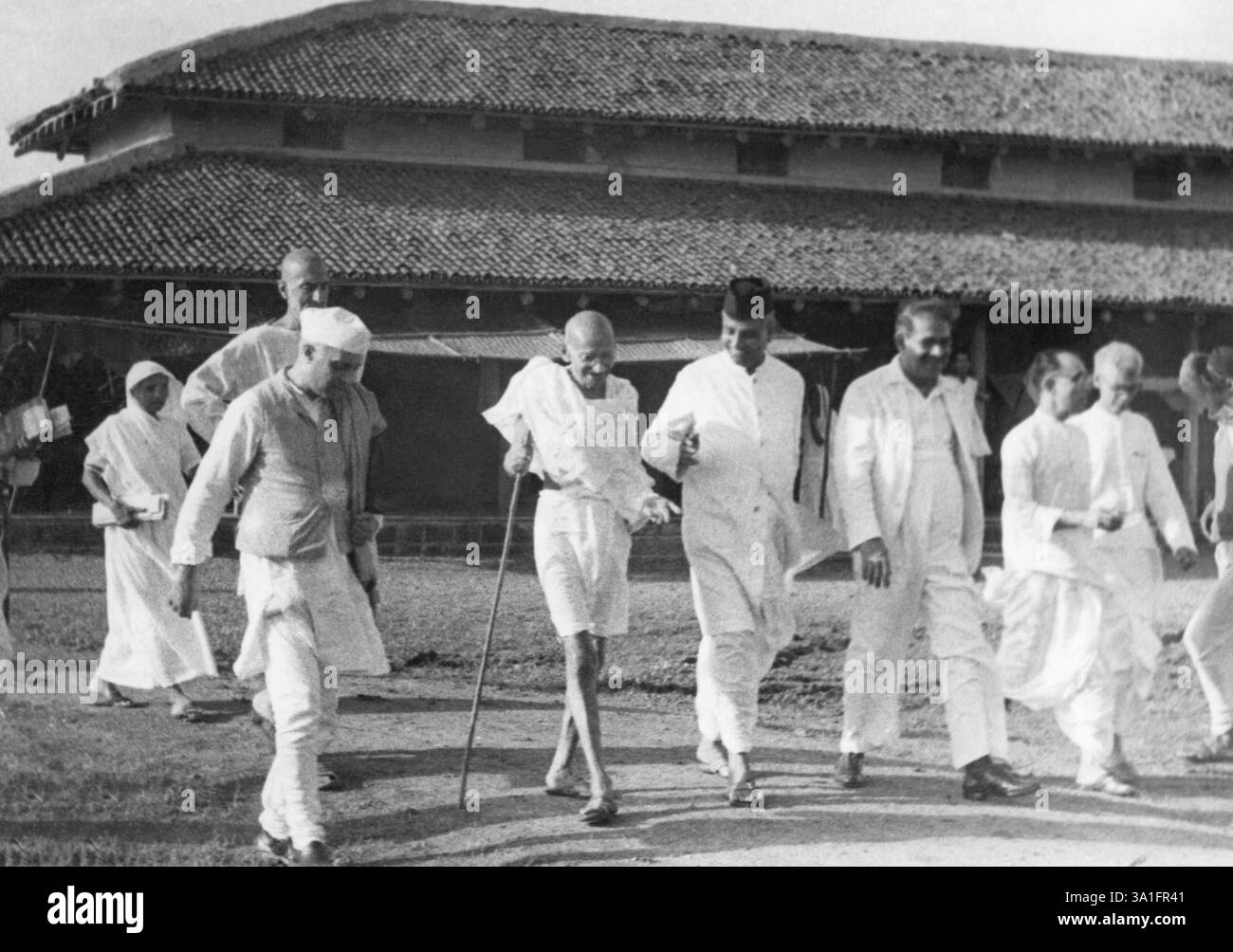 Manibehn Patel, Khan Abdul Gaffar Khan, Jawaharlal Nehru, Mahatma ...