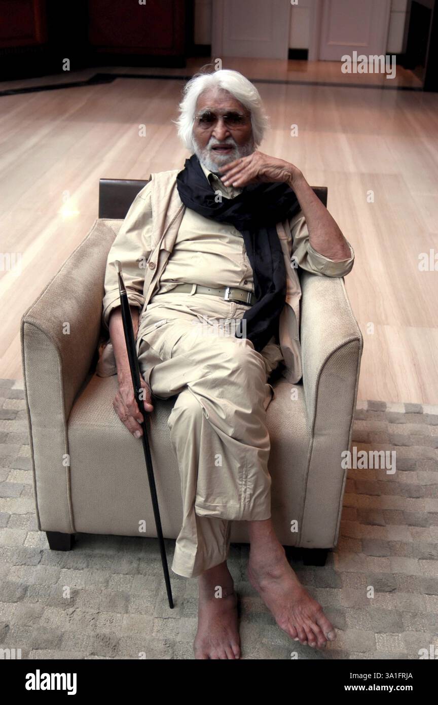 South Asian Indian artist Maqbool Fida Hussain one of the India's best ...