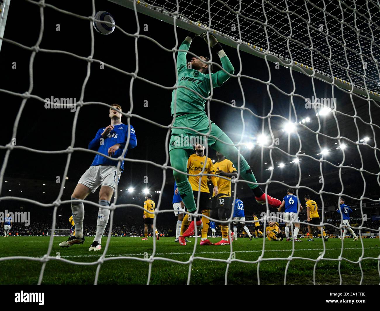 8th March 2025; Molineux Stadium, Wolverhampton, West Midlands, England ...