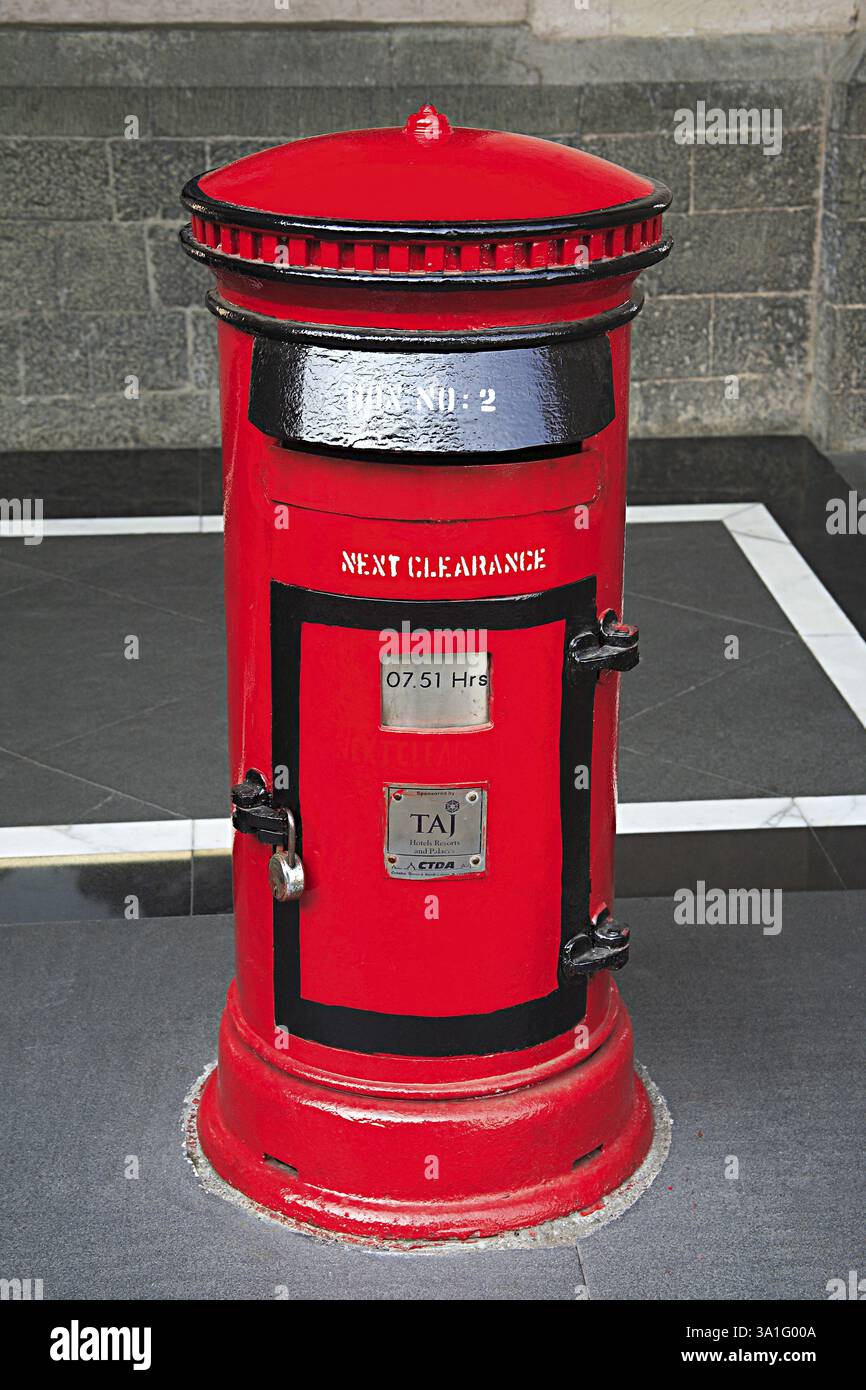 Street letter Box, Bombay Mumbai, Maharashtra, India, Asia Stock Photo ...