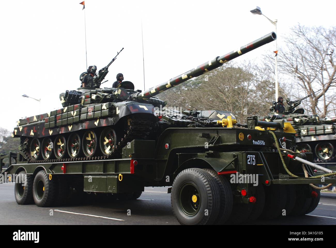Army tank parade on Republic Day Stock Photo - Alamy