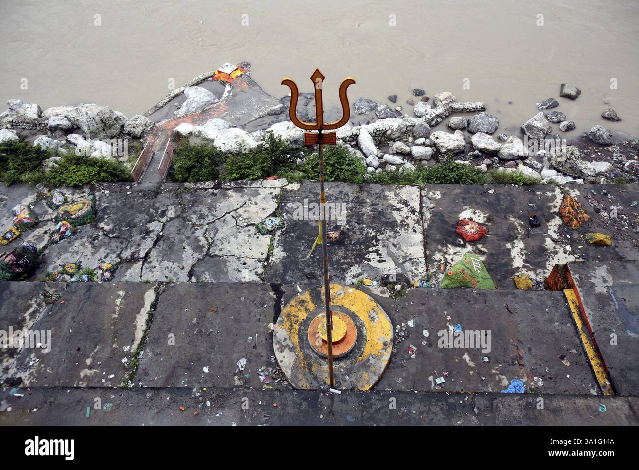 Lord Shiva's Trishul places at the Trayambakeshwar temple and the ...
