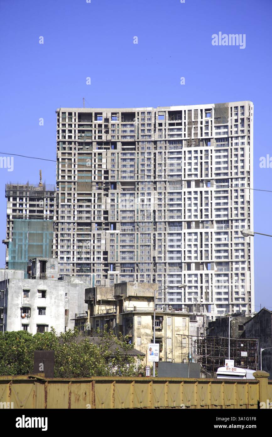 Construction of a building, Mahalakshmi, Bombay now Mumbai, Maharashtra ...