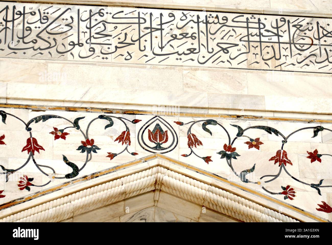 Floral patterns on Taj mahal, Agra, Uttar Pradesh, India, Asia Stock ...