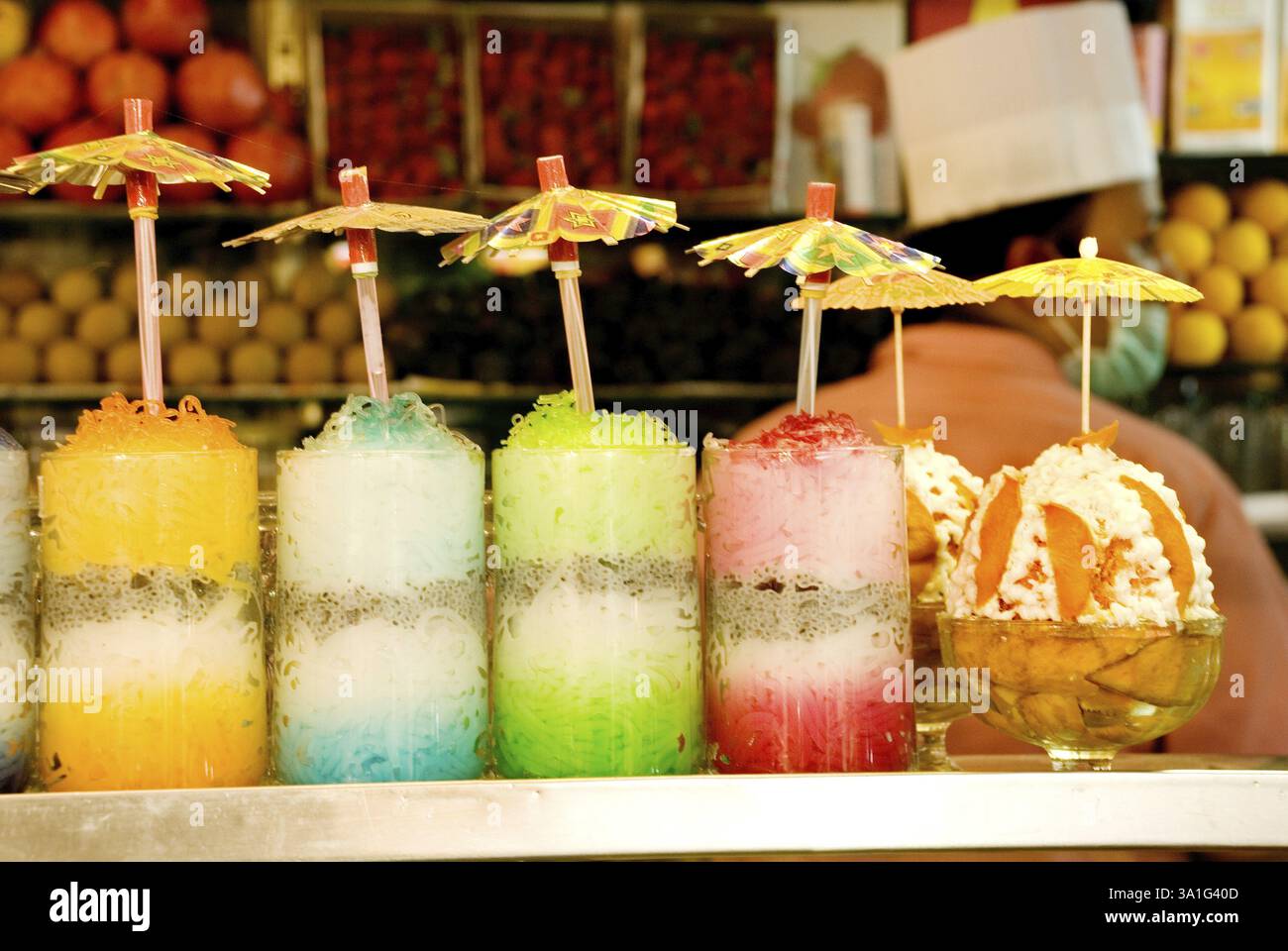 Falooda at fruit stall at Juhu Chowpaty, Juhu, Bombay now Mumbai ...