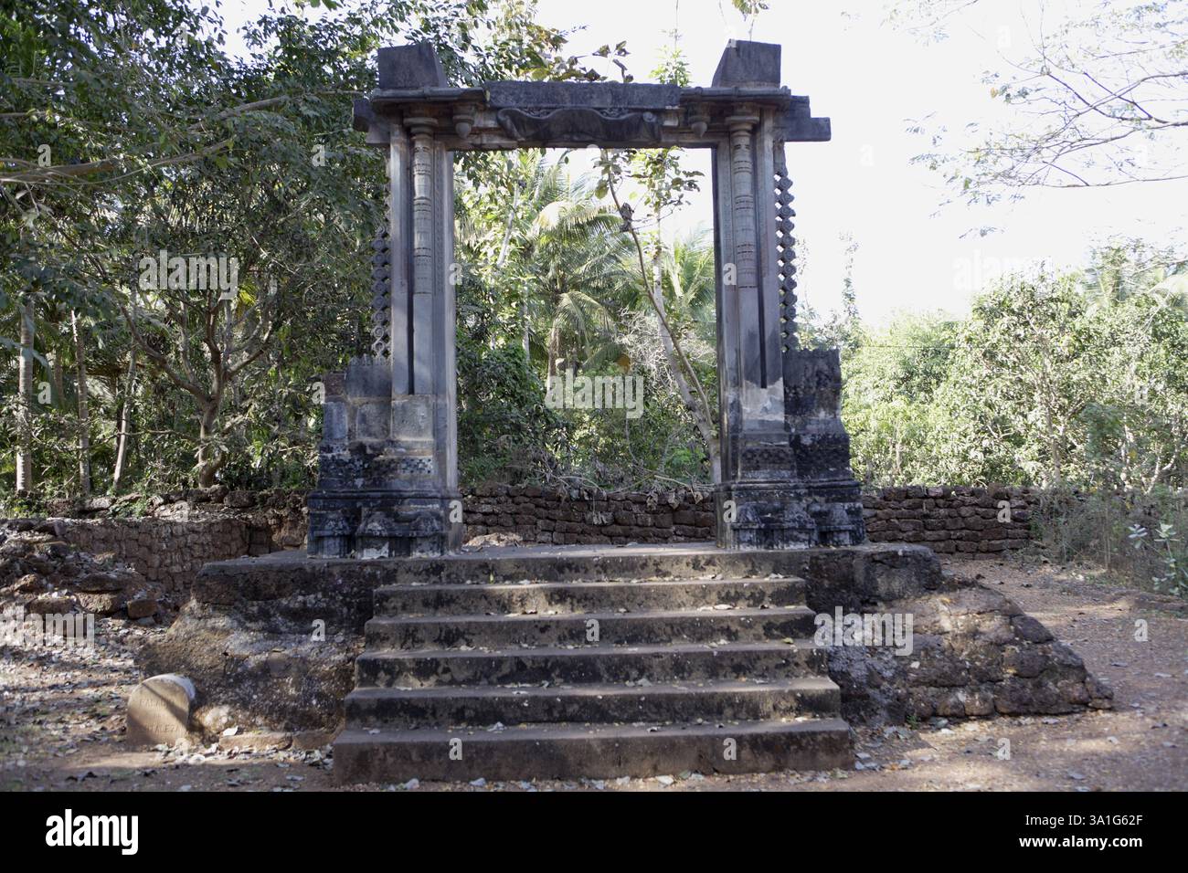 Gate Of The Palace Of Adil Shah, UNESCO World Heritage Site, Old Goa ...