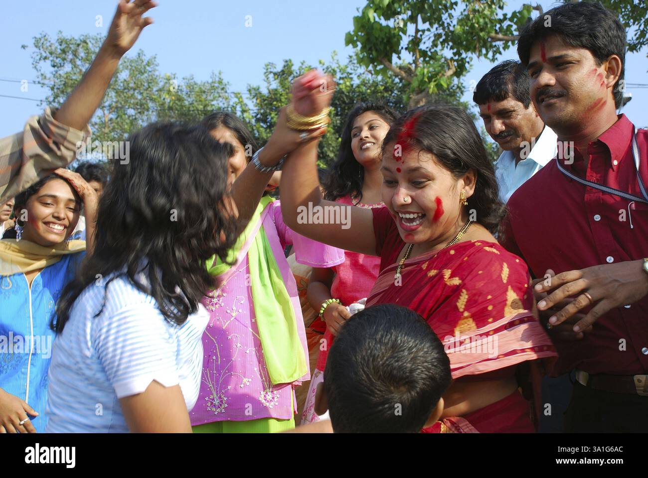Hindu devotees dancing hi-res stock photography and images - Alamy