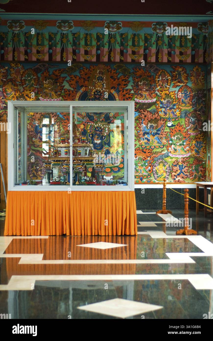 Namdroling monastery Palyul Nyingmapa Buddhist centre, Byalakuppe ...