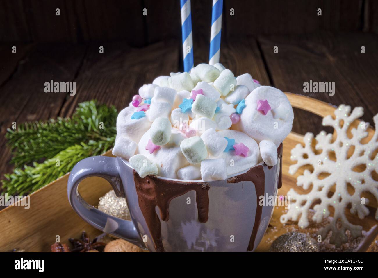 Hot spicy homemade chocolate hi-res stock photography and images - Alamy