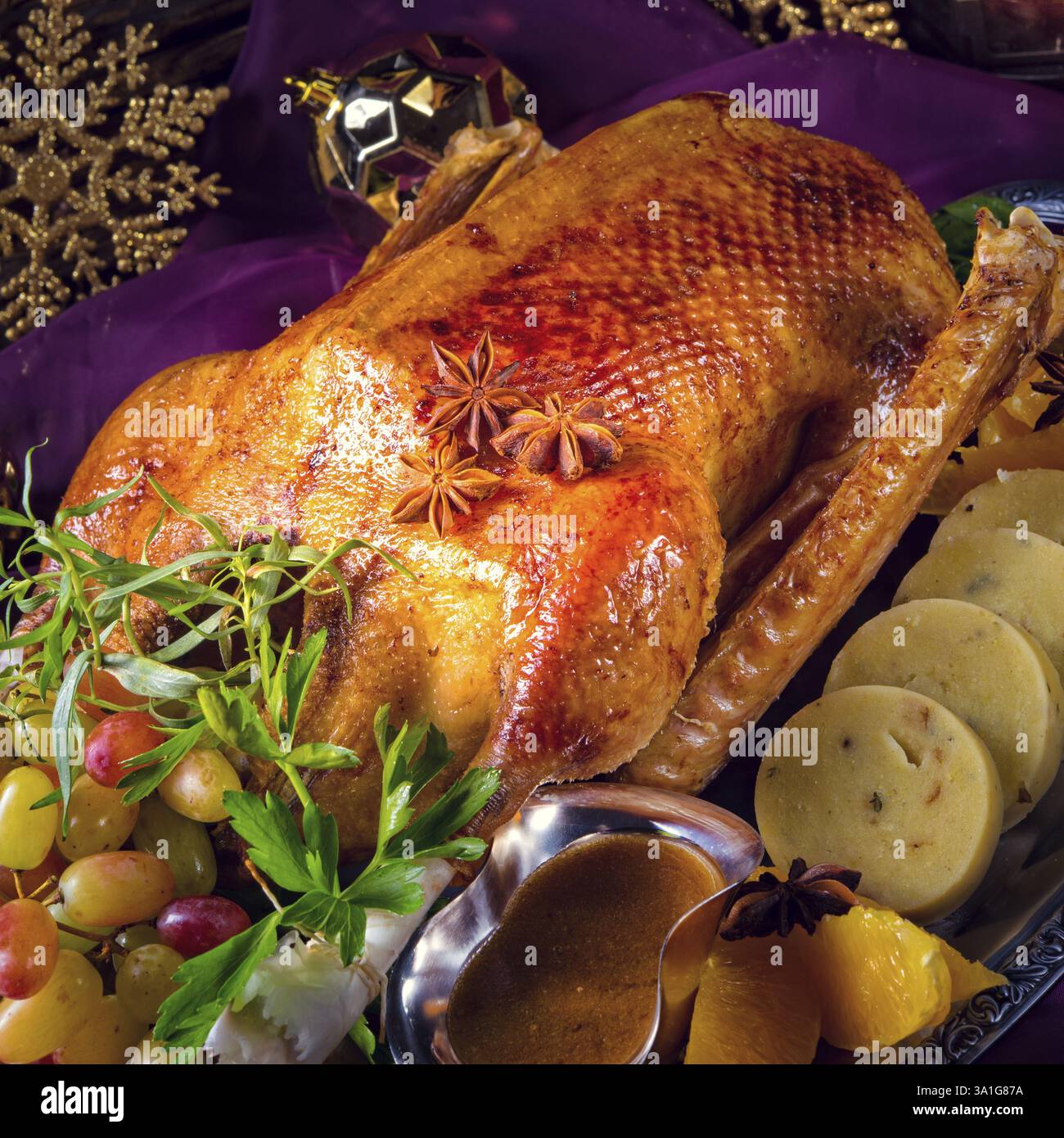 Christmas feast goose hi-res stock photography and images - Alamy
