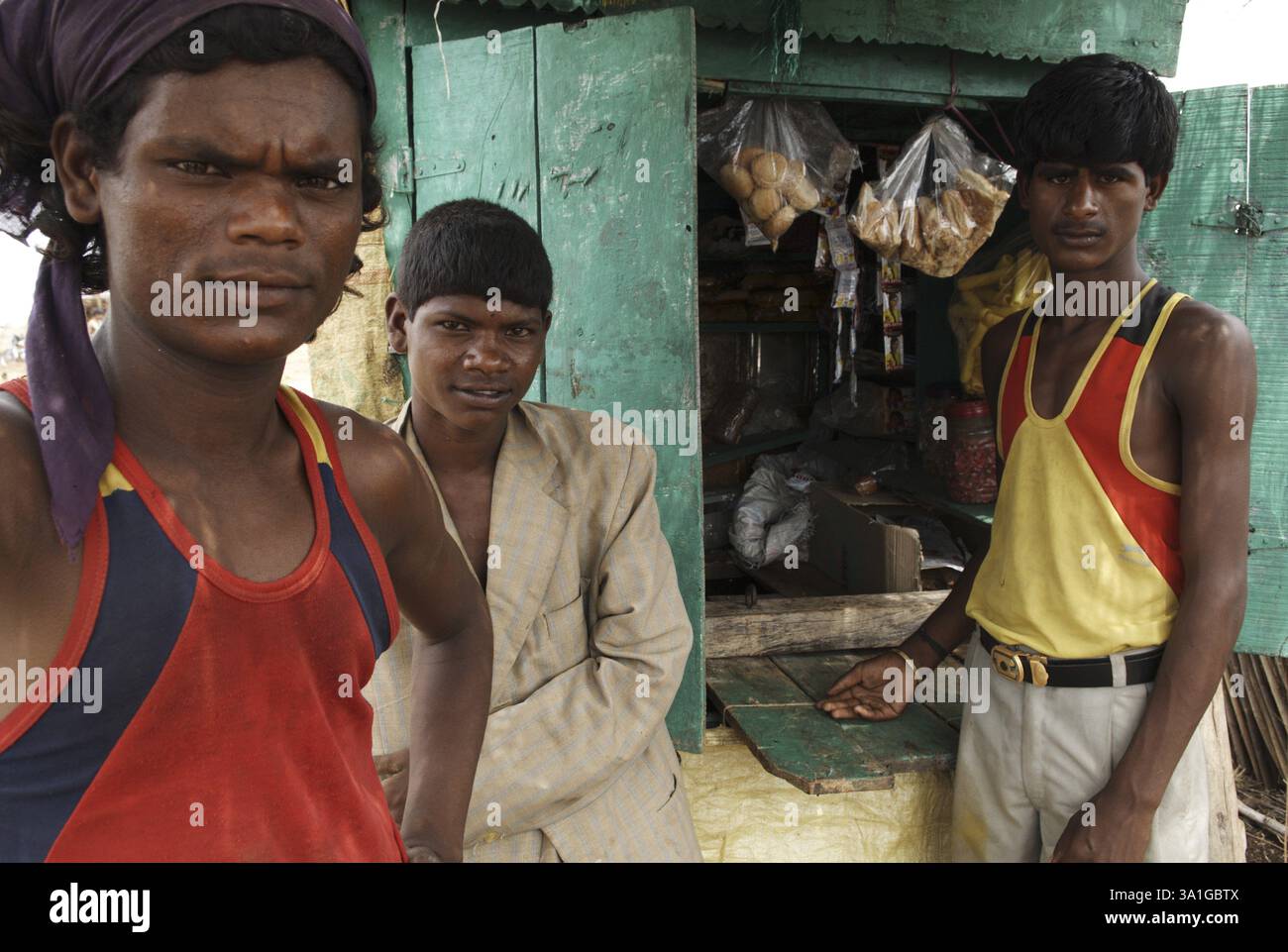 Phase Pardhi or Phasse Pardhi tribe, Beed, Maharashtra, India, Asia ...