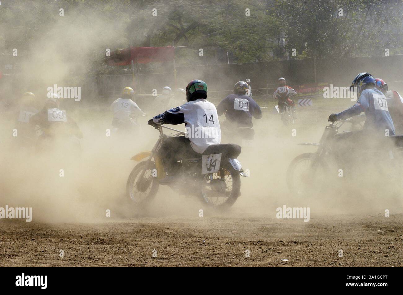 Two wheeler dirt track racing sport in Bombay Mumbai, Maharashtra ...