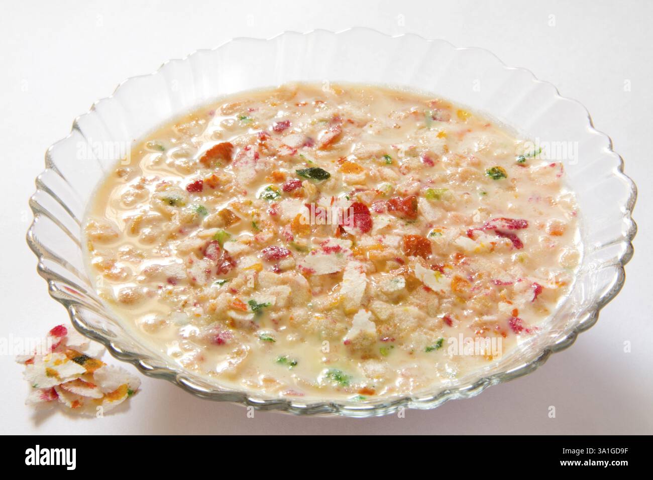 Grains flaked rice poha pawa mix in milk Stock Photo - Alamy