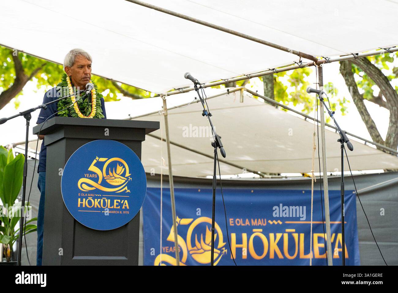 Polynesian Voyaging Society president Nainoa Thompson gives a speech ...