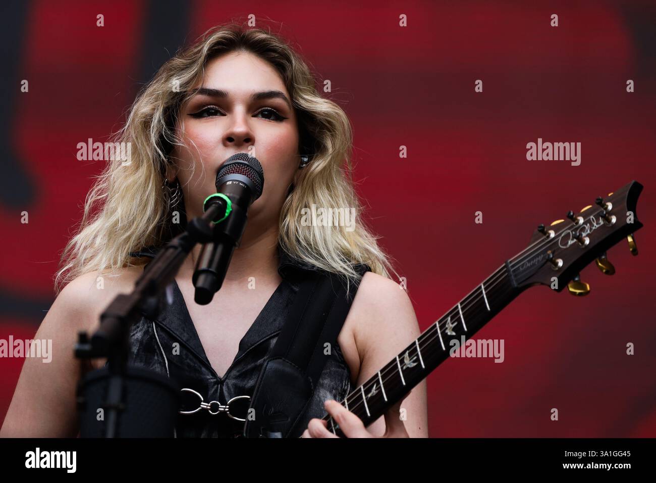 Guitarist for the band The Warning, Daniela Villarreal during a performance at Allianz Parque ...