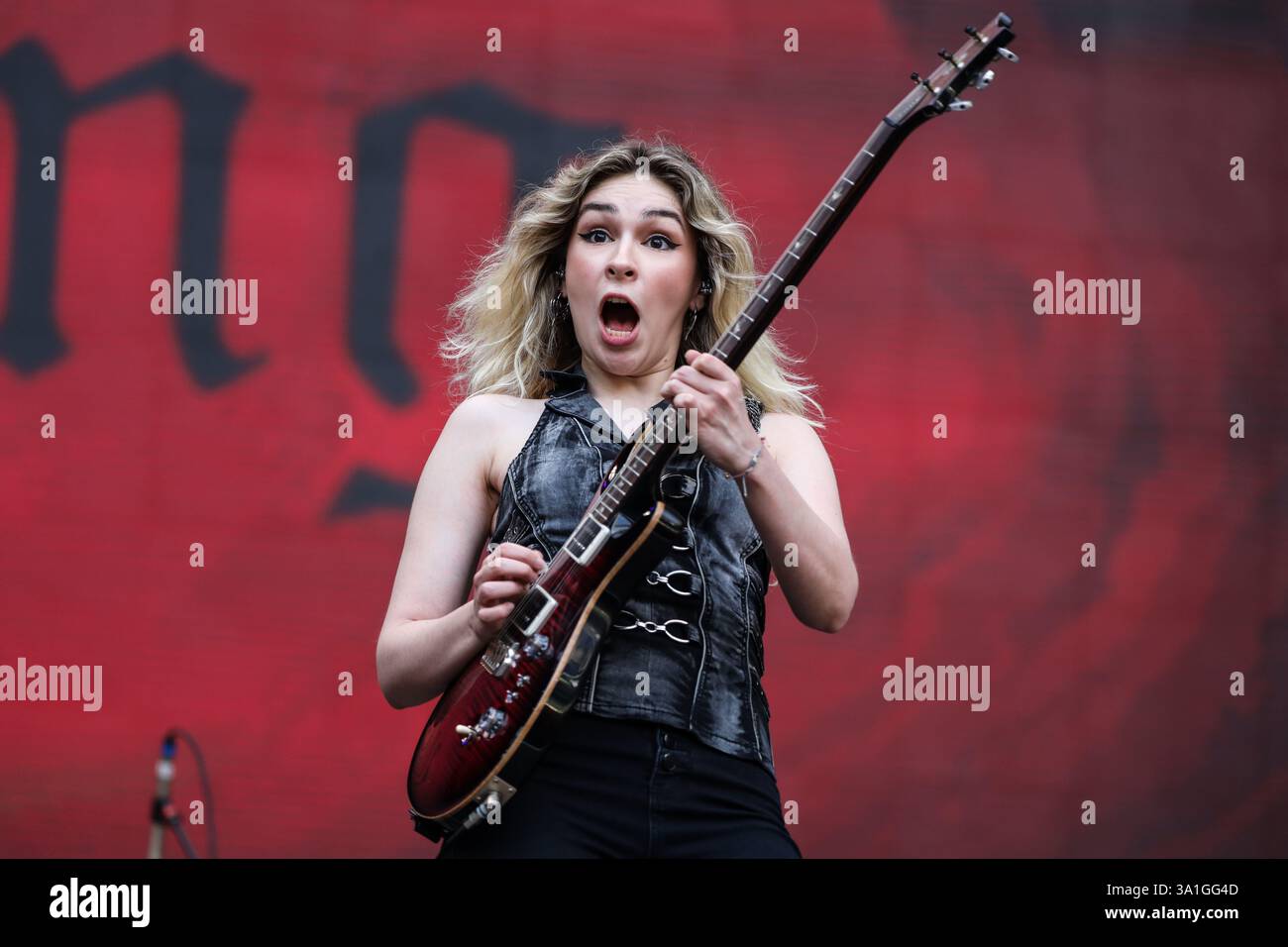 Guitarist for the band The Warning, Daniela Villarreal during a performance at Allianz Parque ...