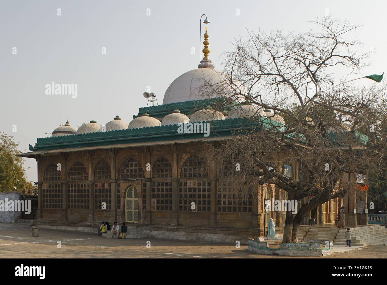 Heritage stone mosque, shah allum's mosque, Ahmedabad, Gujarat, India ...