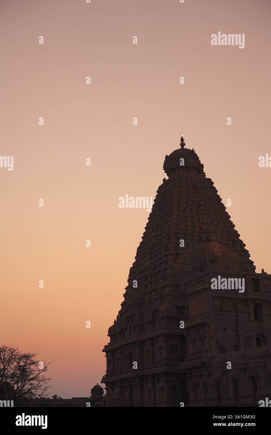 Sunset at Brihadeshwara Temple also called Big Temple dedicated to Lord ...