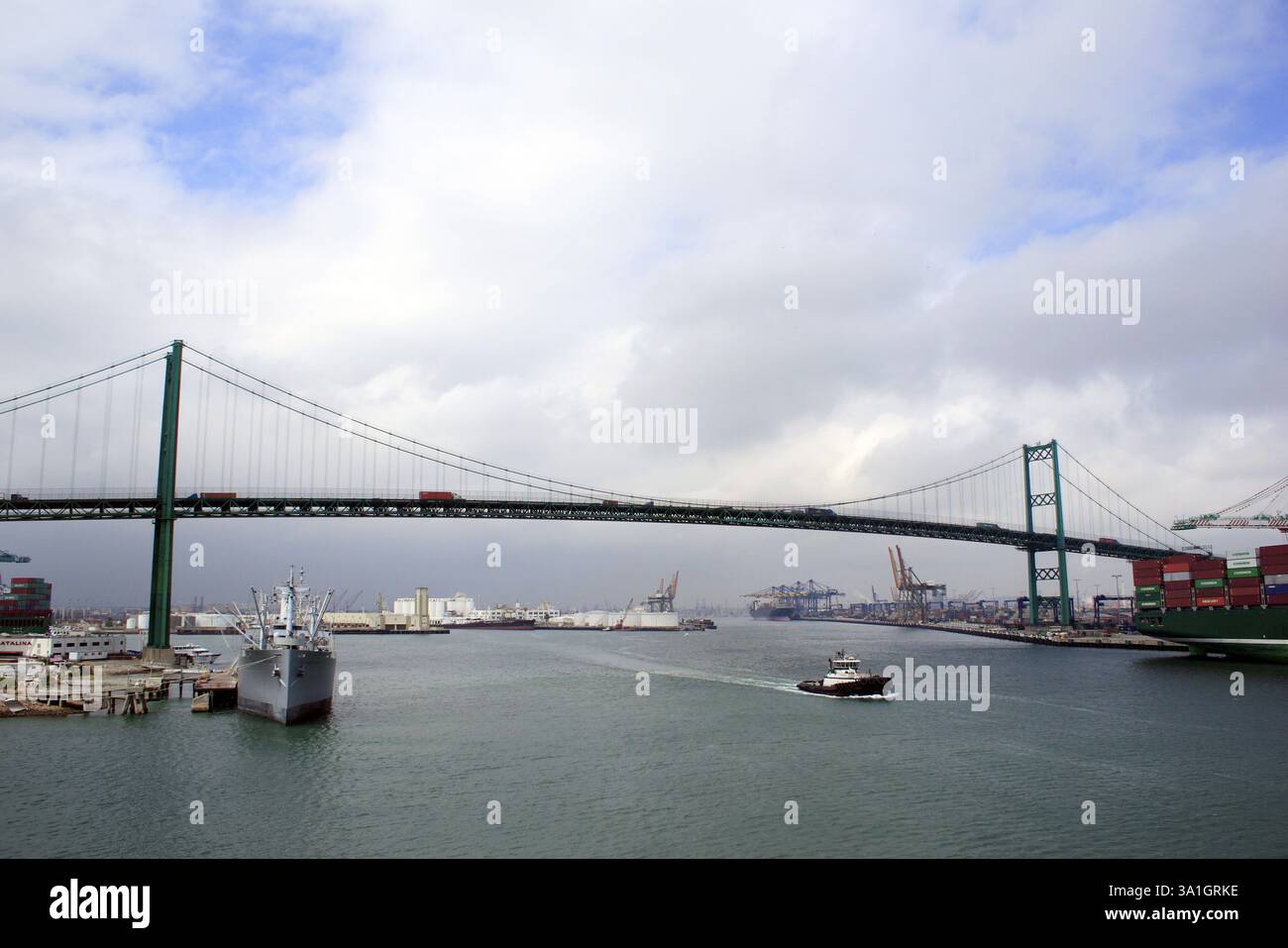 The Vincent Thomas bridge completed in 1961 and opened to traffic 1963 ...