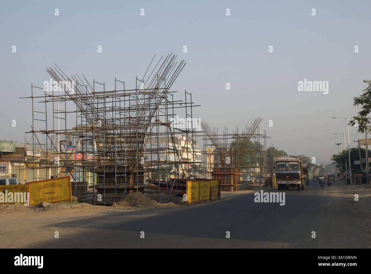 22 km long flyover under construction in Hyderabad, Andhra Pradesh, India, Asia Stock Photo - Alamy