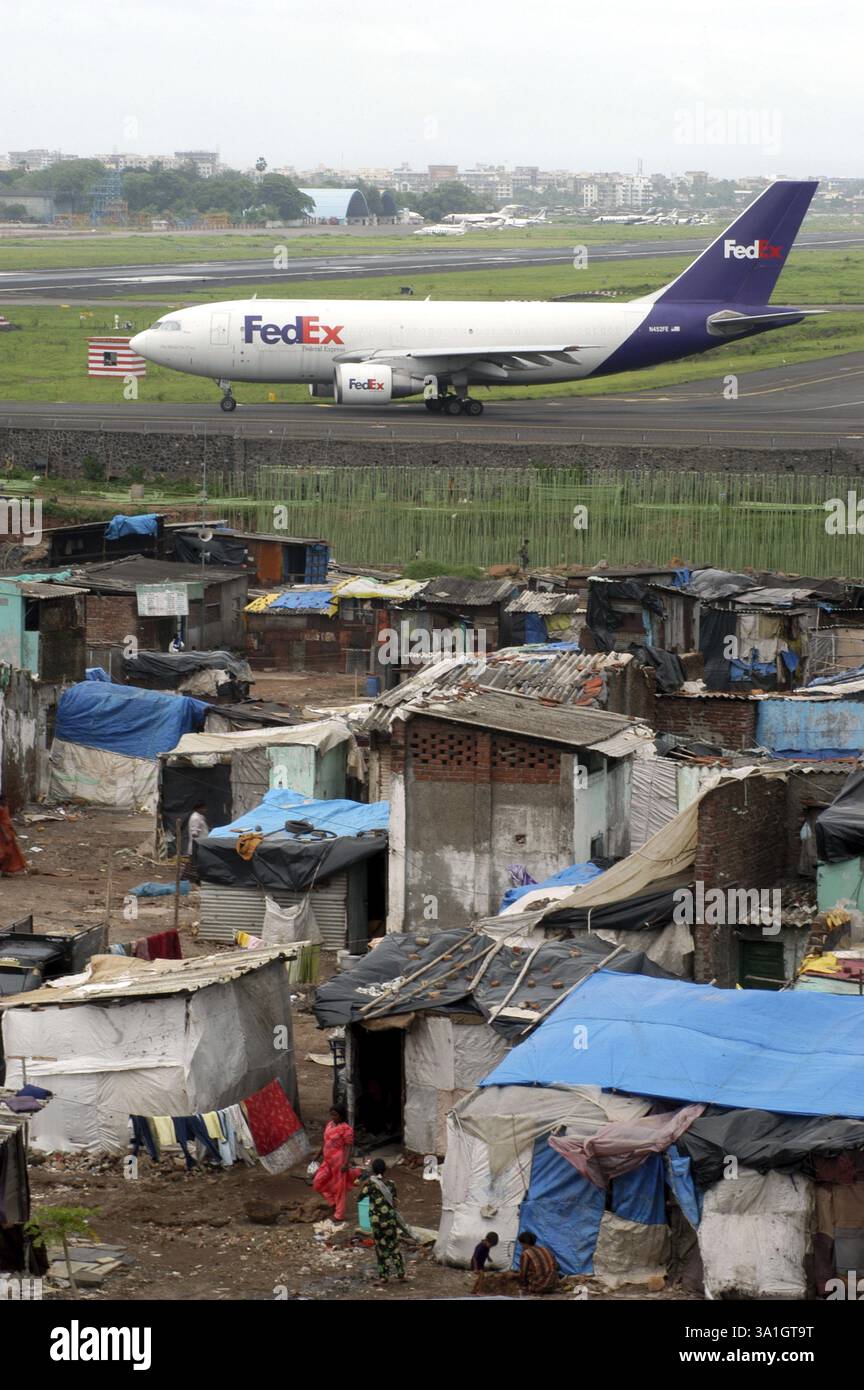 Indian Airlines flight taking off from runaway of Chhatrapati Shivaji ...