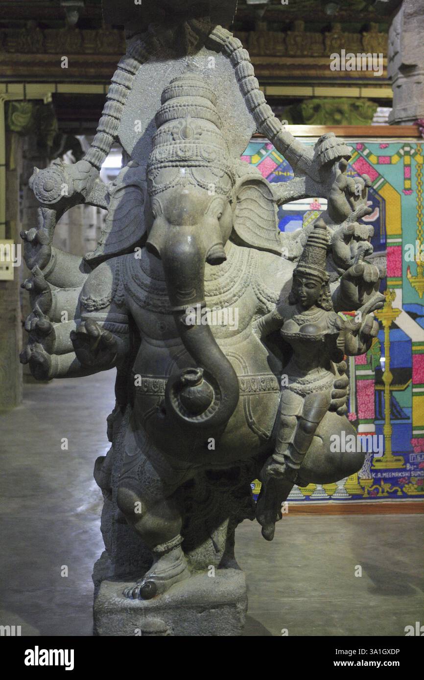 God Ganesha statue in art Museum 1000 pillared hall in Meenakshi Amman Temple built in 1623-55 ...