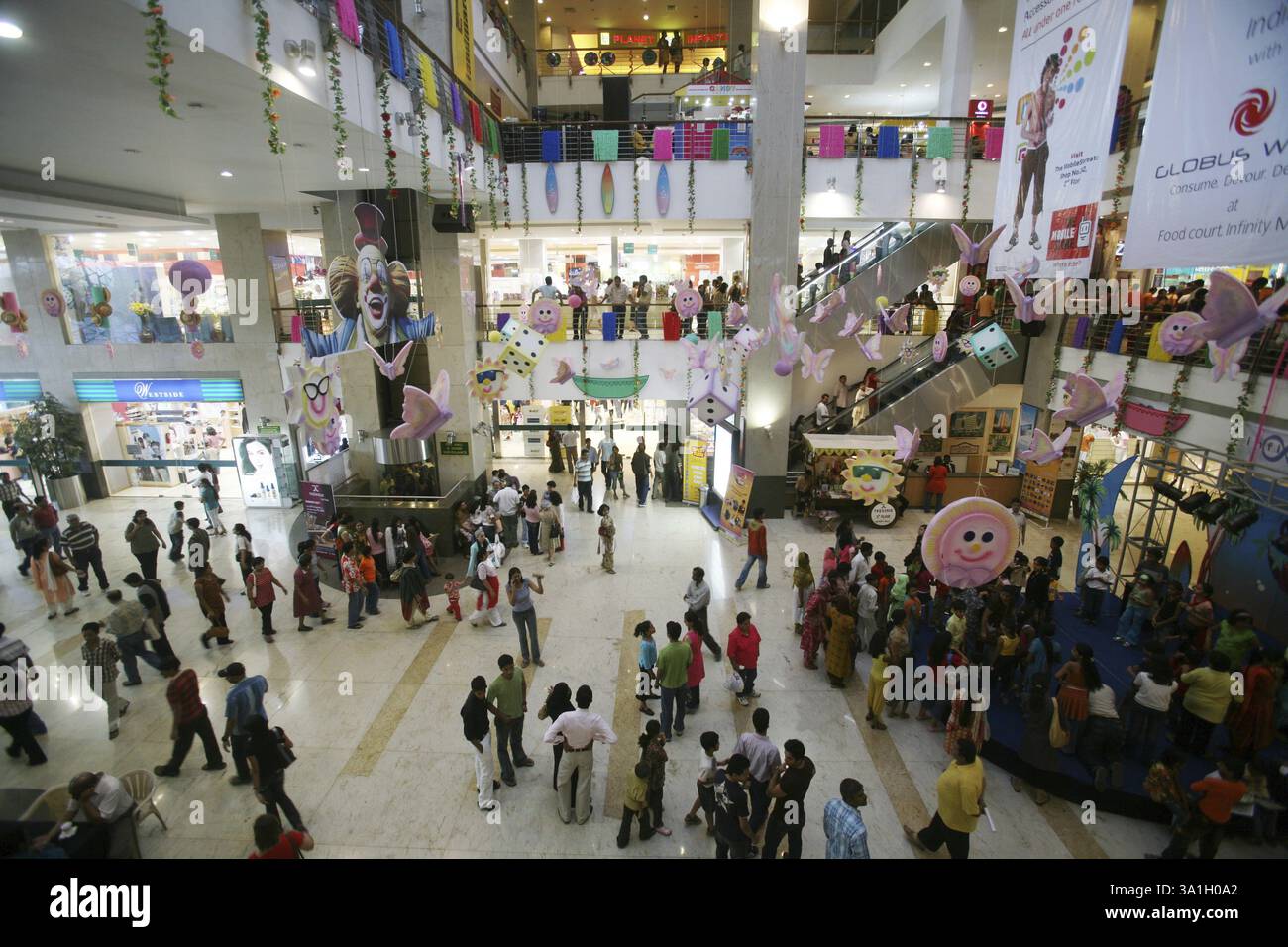 Interiors of infinity mall, Andheri, Bombay now Mumbai, Maharashtra ...