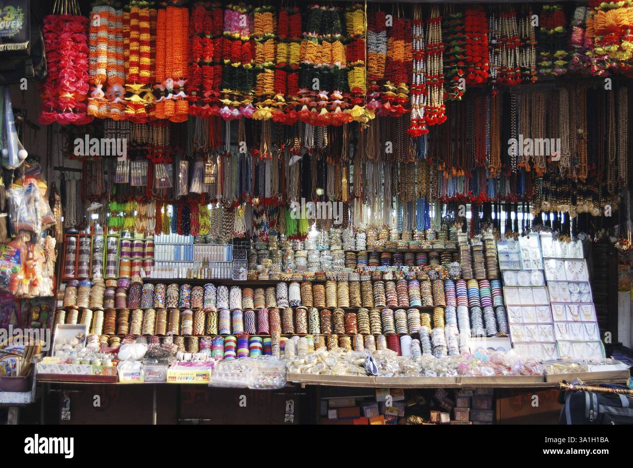 Bangles shop in market Haridwar, Uttar Pradesh, India, Asia Stock Photo ...