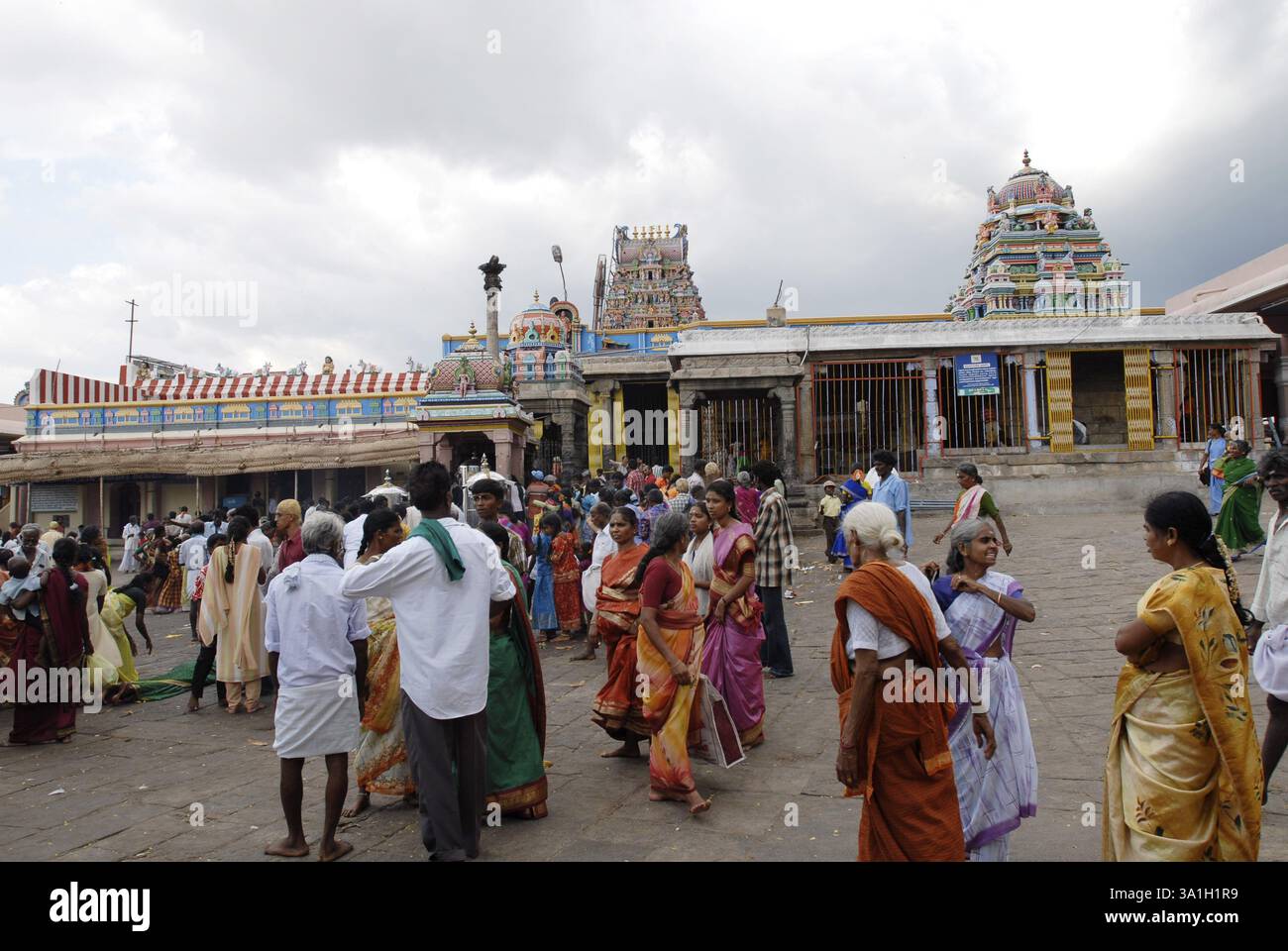 Dhandayuthapani (Lord Muruga) temple on the hilltop, Palani, Tamil Nadu ...