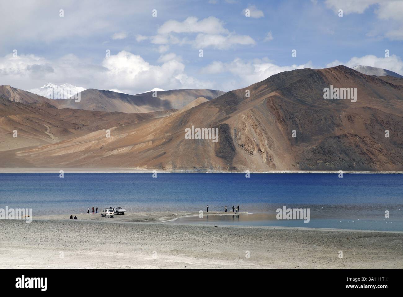 Worlds highest salt water lake hi-res stock photography and images - Alamy