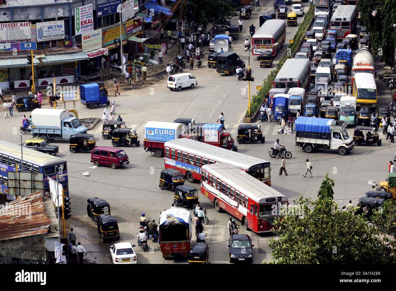 Traffic chaotic situations at junction of Saki naka, Bombay Mumbai ...