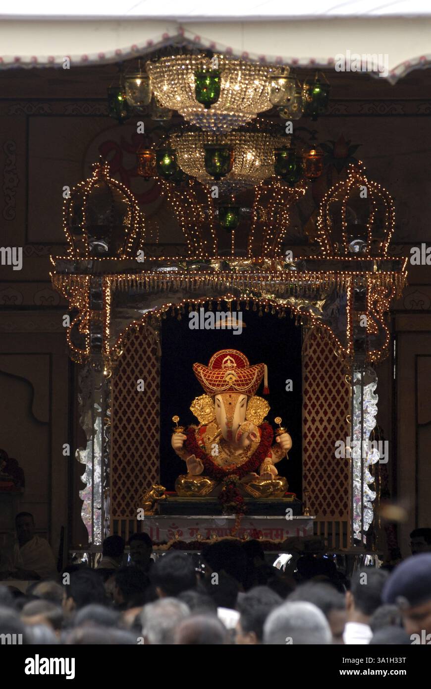 Idol of Lord Ganesh wearing Maharashtrian type Pagdi on Head, Elephant ...