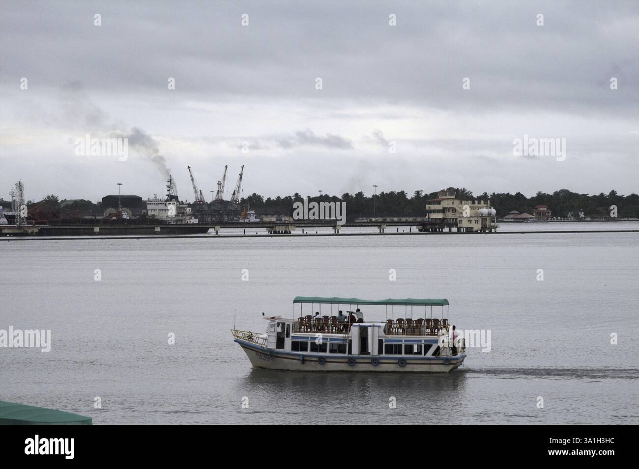 Kochi harbour, Kochi, Kerala, India, Asia Stock Photo - Alamy