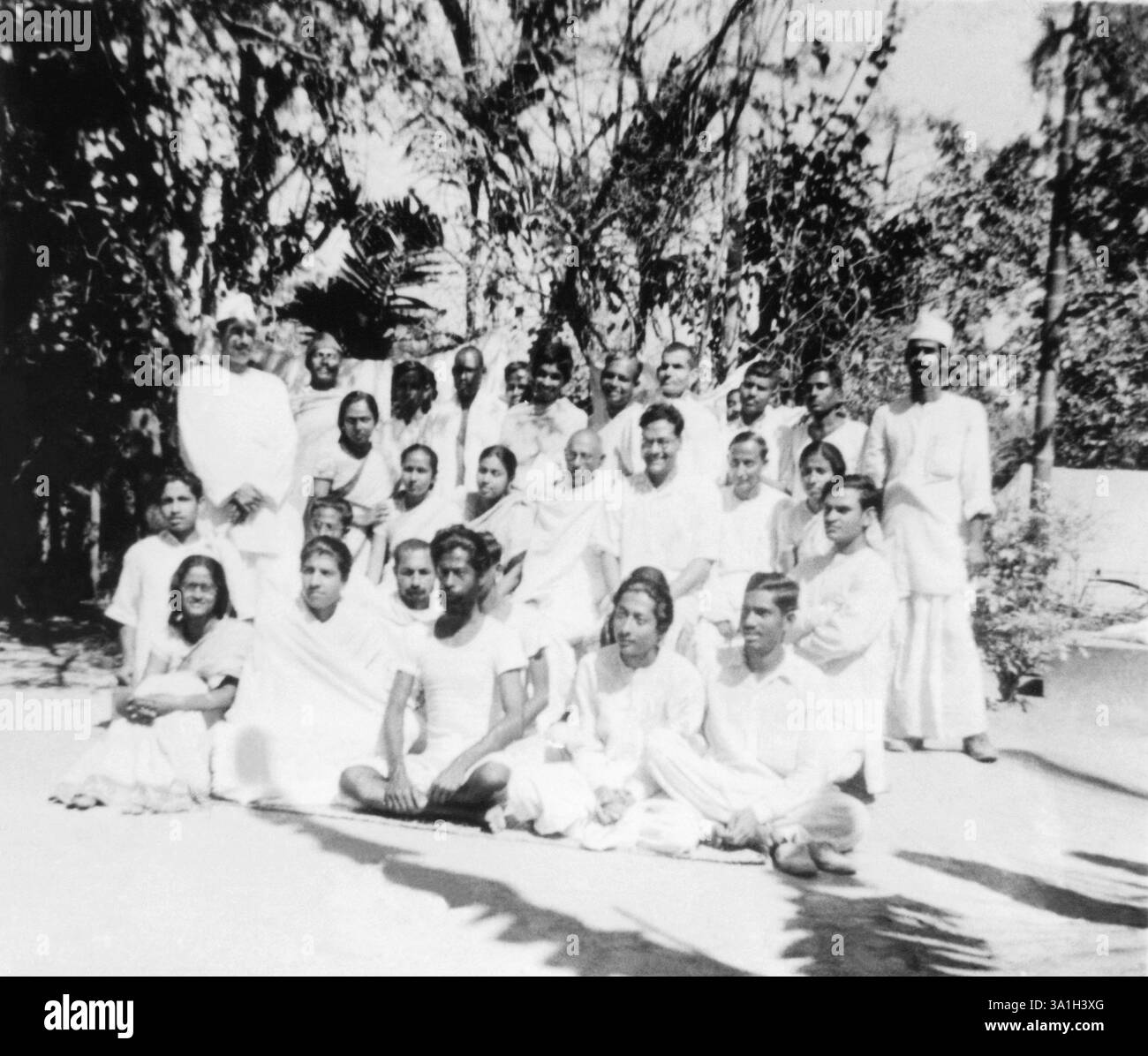 Workers of the Gandhi Camp for relief work in Noakhali with their ...