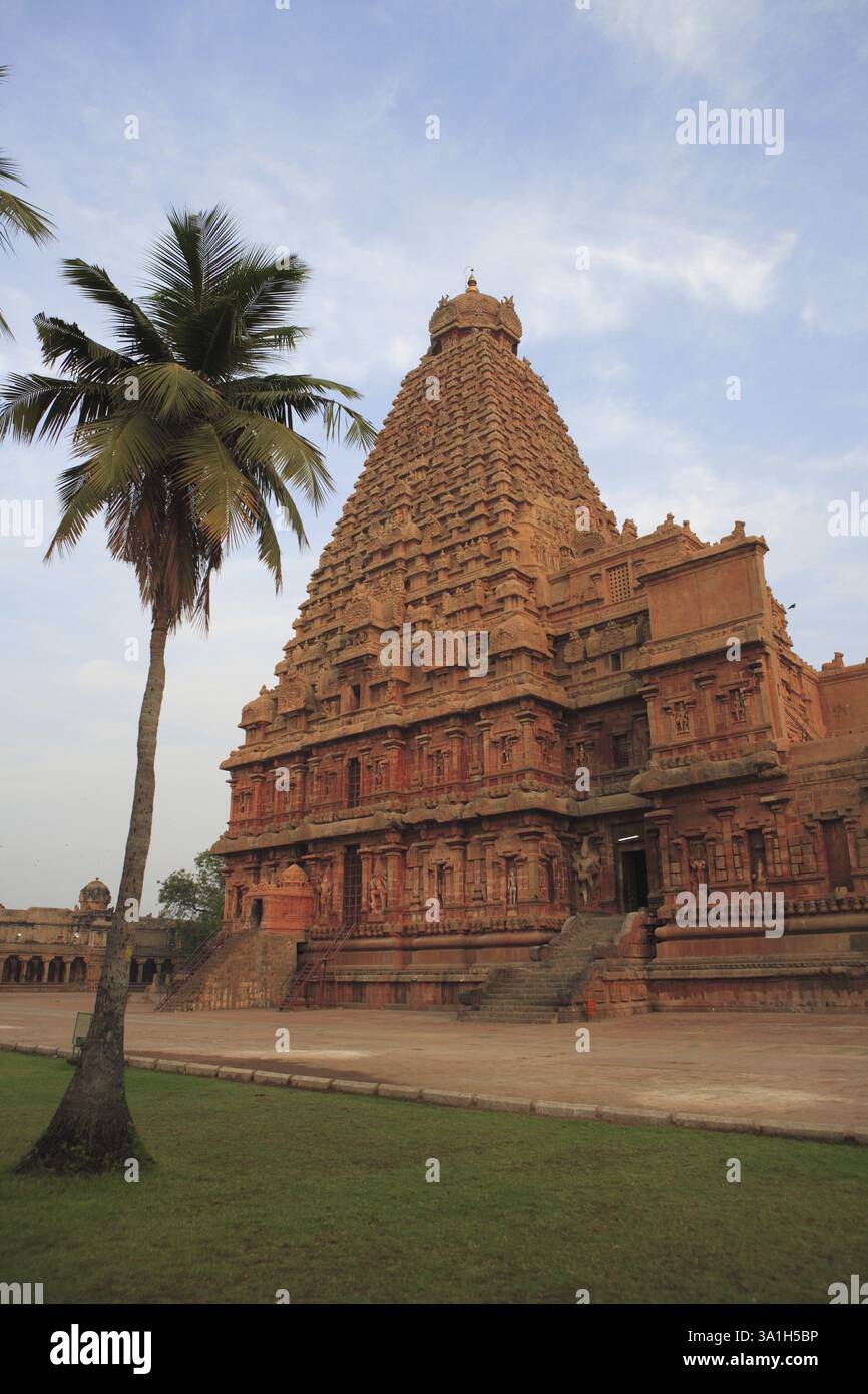 Brihadeshwara Temple also called Big Temple dedicated to Lord Shiva ...