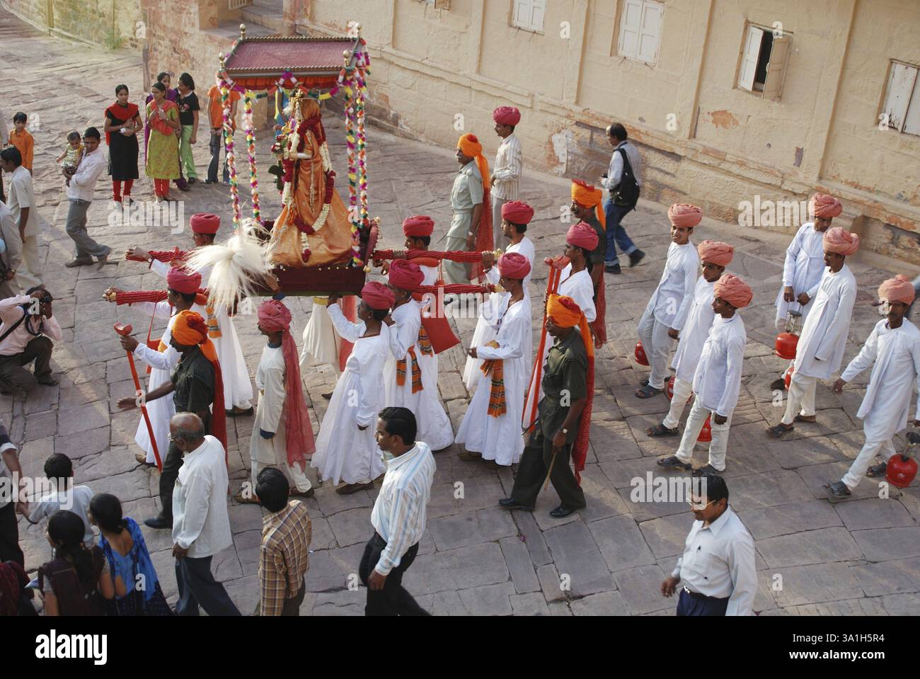 Procession of raj Gangaur (Royal Gangaur) inside Mehrangarh fort ...