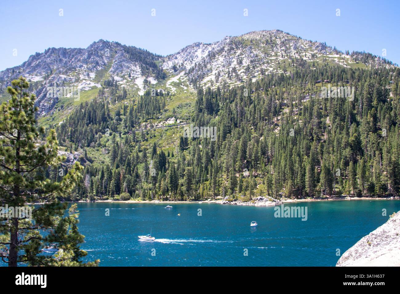 Gorgeous photo of Emerald Bay, Lake Tahoe, California Stock Photo - Alamy