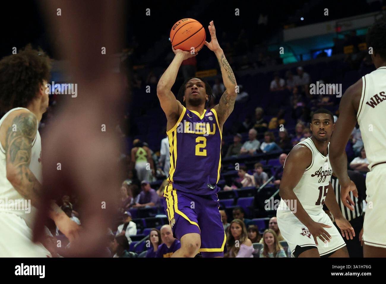 Baton Rouge, United States. 08th Mar, 2025. LSU Tigers guard Mike ...
