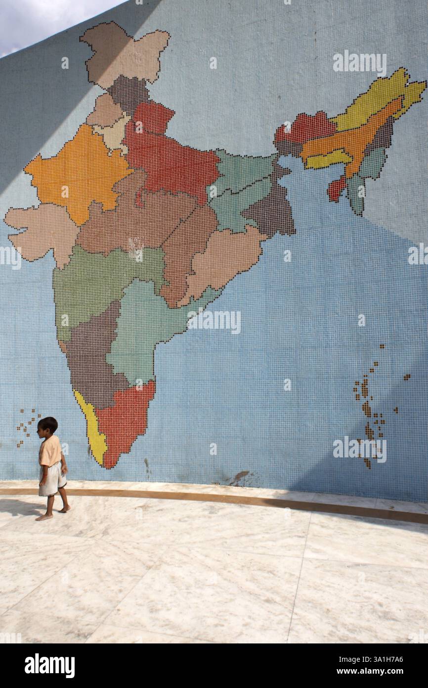 Indian young boy standing near to the Indian Map Stock Photo - Alamy