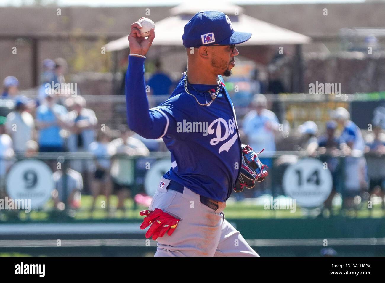 Los Angeles Dodgers shortstop Mookie Betts (50) throws to first base ...