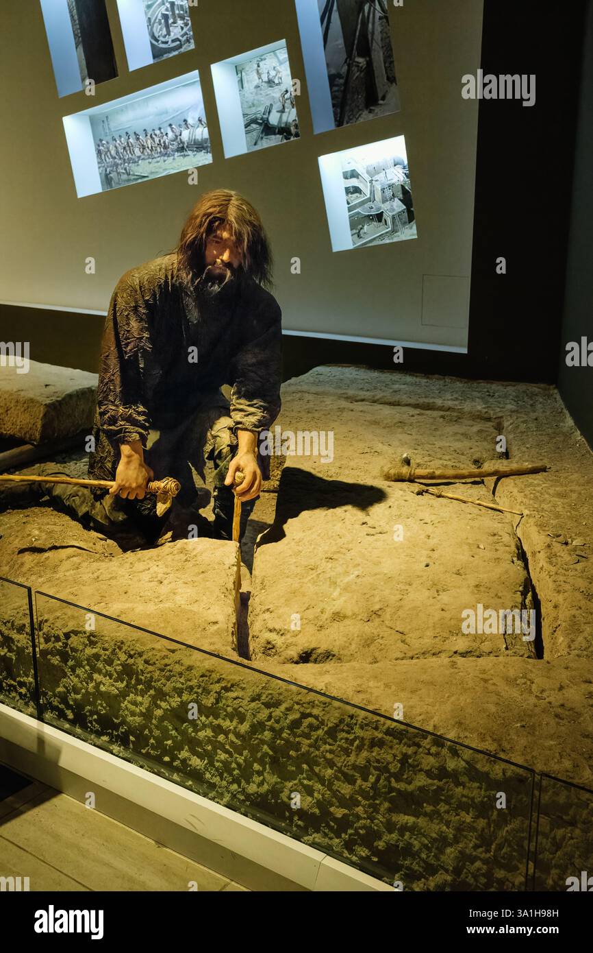 Turkey, Turkiye. Sanliurfa Museum Exhibit Showing How Prehistoric Men ...