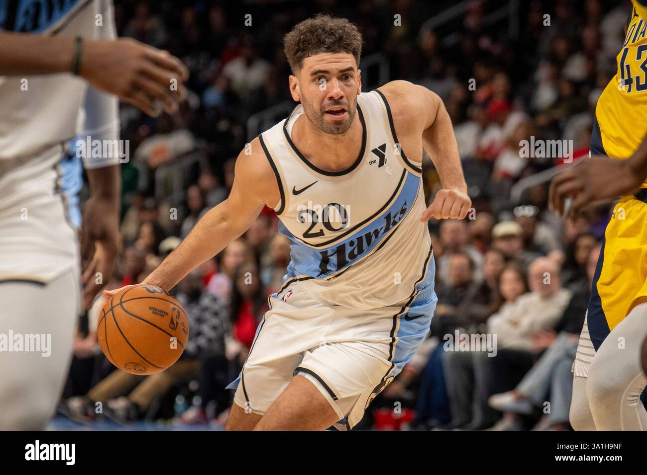 Atlanta Hawks forward Georges Niang (20) drives to the basket during ...
