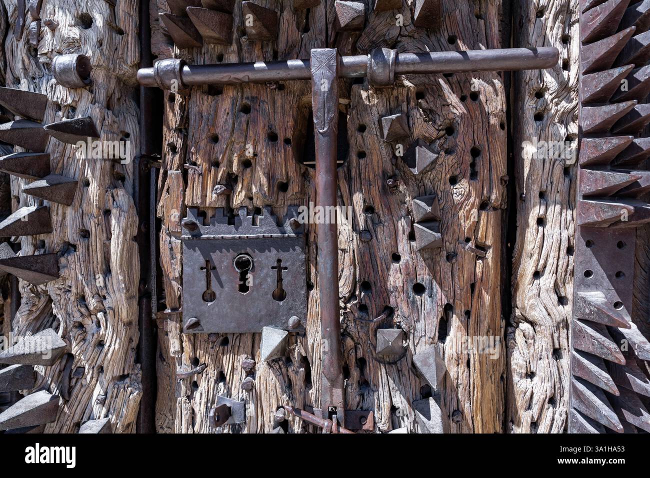 Medieval bolt on hi-res stock photography and images - Alamy
