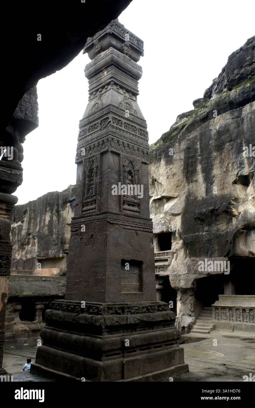 Pillar in Kailash temple, Ellora caves, Aurangabad, Maharashtra, India ...