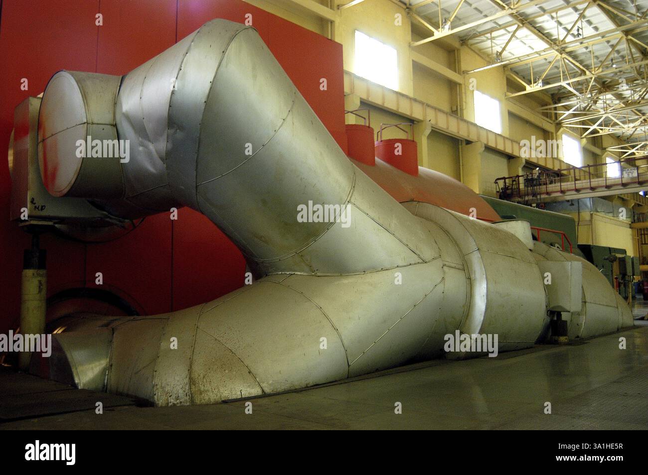 Turbine section of the TATA Thermal Power Station, Trombay, Bombay now ...